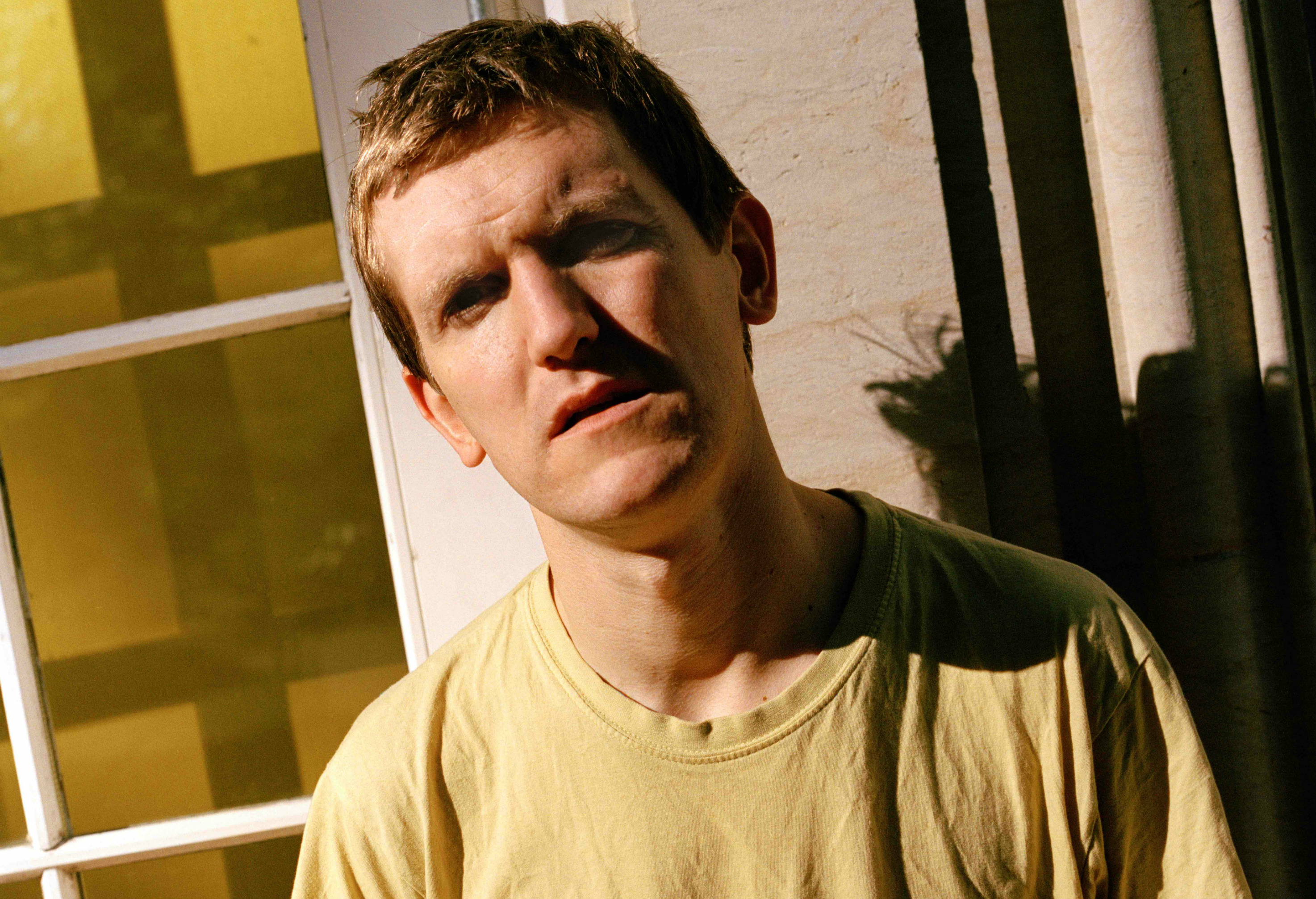 Vic Carmen Sonne og Elliott Crosset Hove om vildt vulkanudbrud, kynisme ...