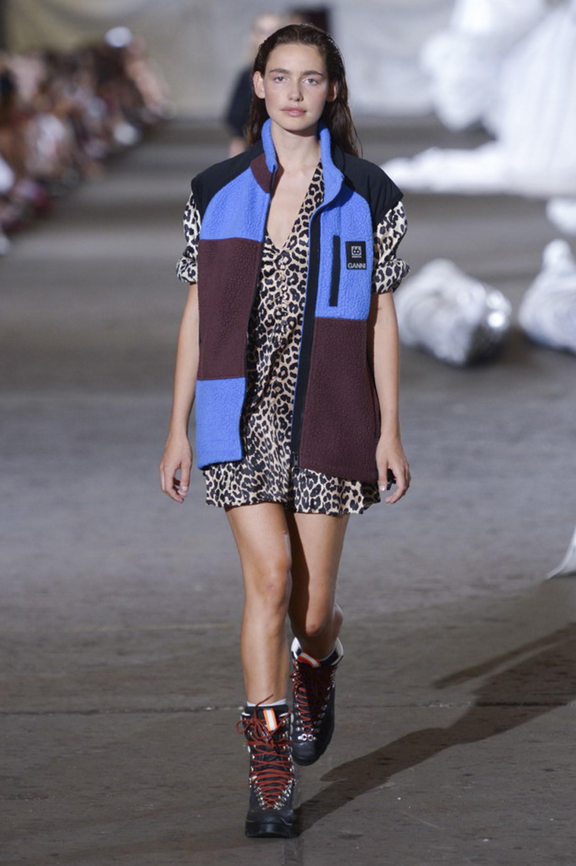 Showanmeldelse: Ganni er og bliver Copenhagen Fashion Weeks darling / Mode