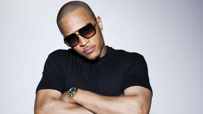 Inspireret af Will Smith? T.I. stormer scenen efter kritisk joke fra ...