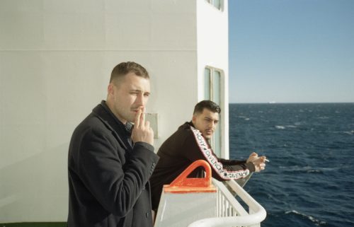 Jorden rundt med Gilli, Kesi og Fouli: Mød holdet bag dansk hiphops ...