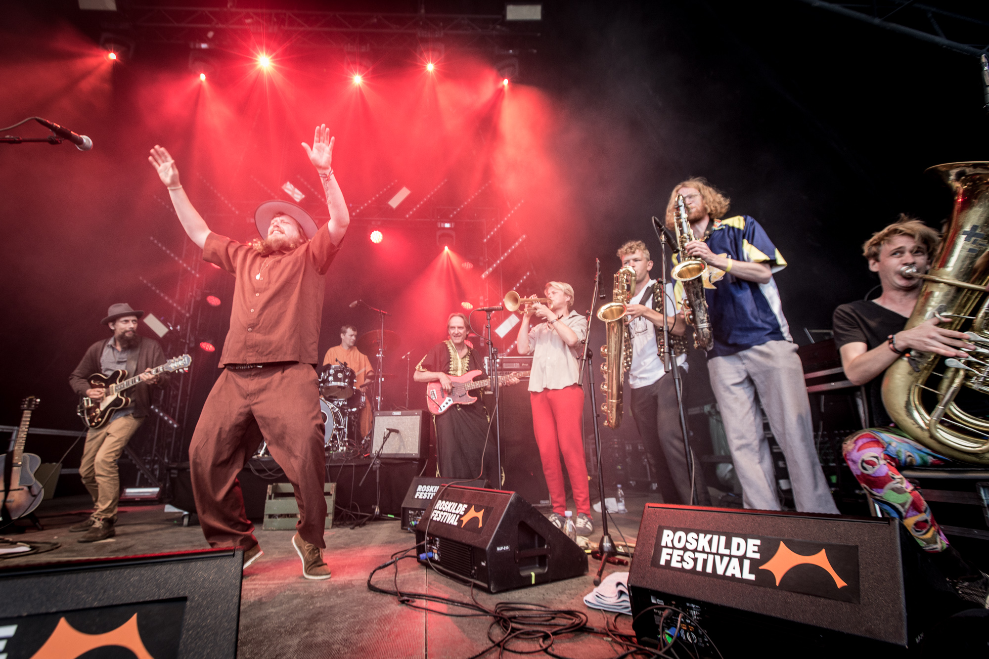 M. Rexen brillerede som cirkuschef og verdensmand på Roskilde Festival ...