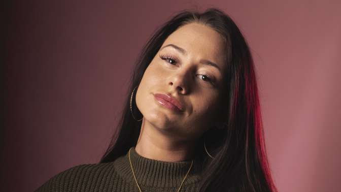 Tessa har et spørgsmål til de danske rappere: Hvem tør have hende som ...