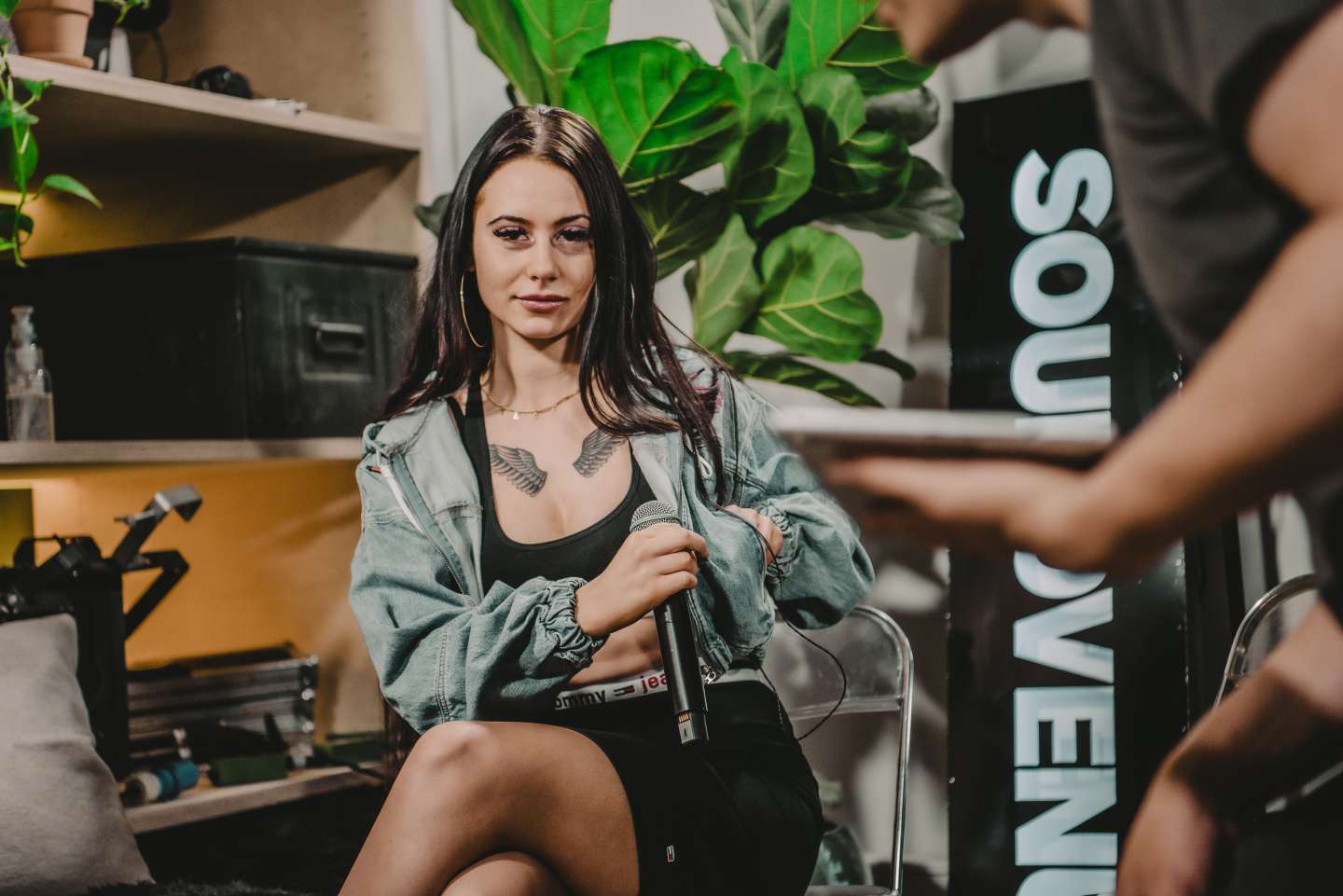 Tessa og Suspekt lavede rav i den til INPUT LIVE på Soundvenue-kontoret ...