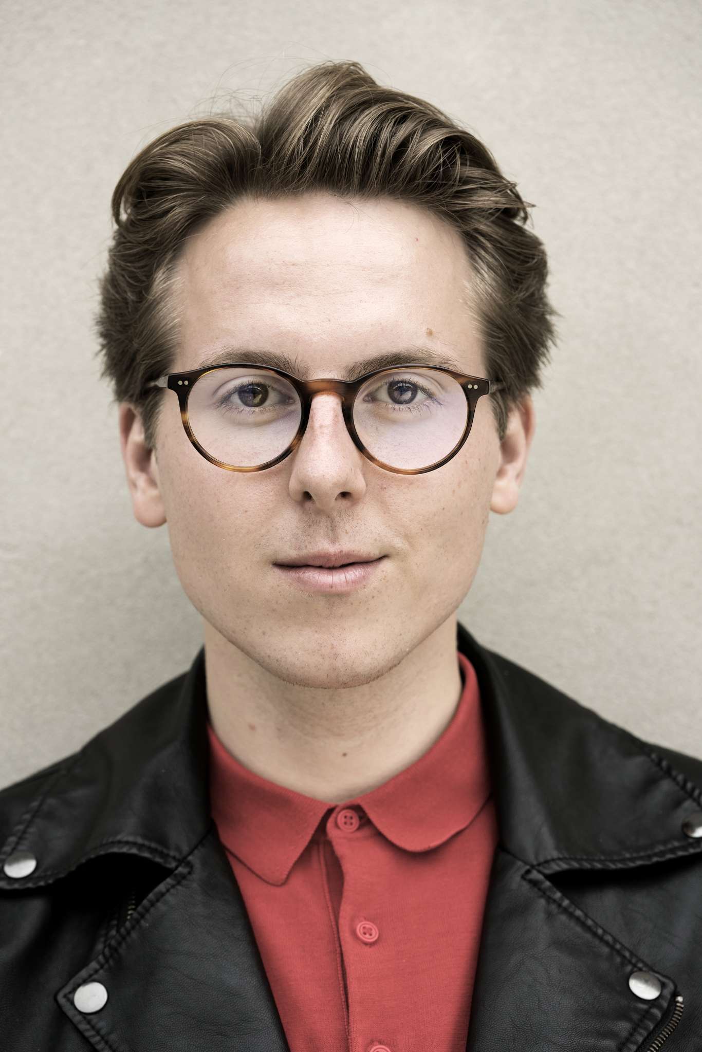 Fem unge forfattere anbefaler bøger til efteråret: »Den får mig til at ...