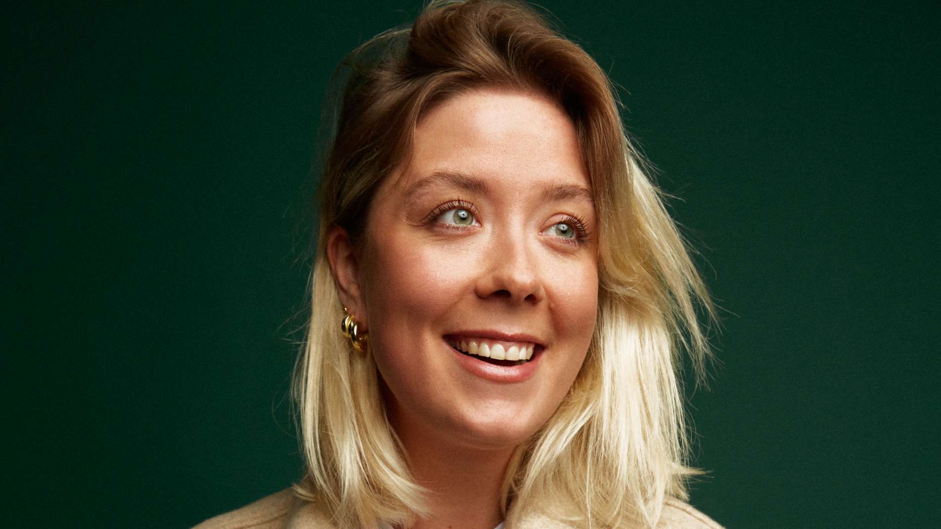 Soundvenue Springer: Sofie Jo Kaufmanas vil have os til at gro en kæmpestor fed selvironi ...