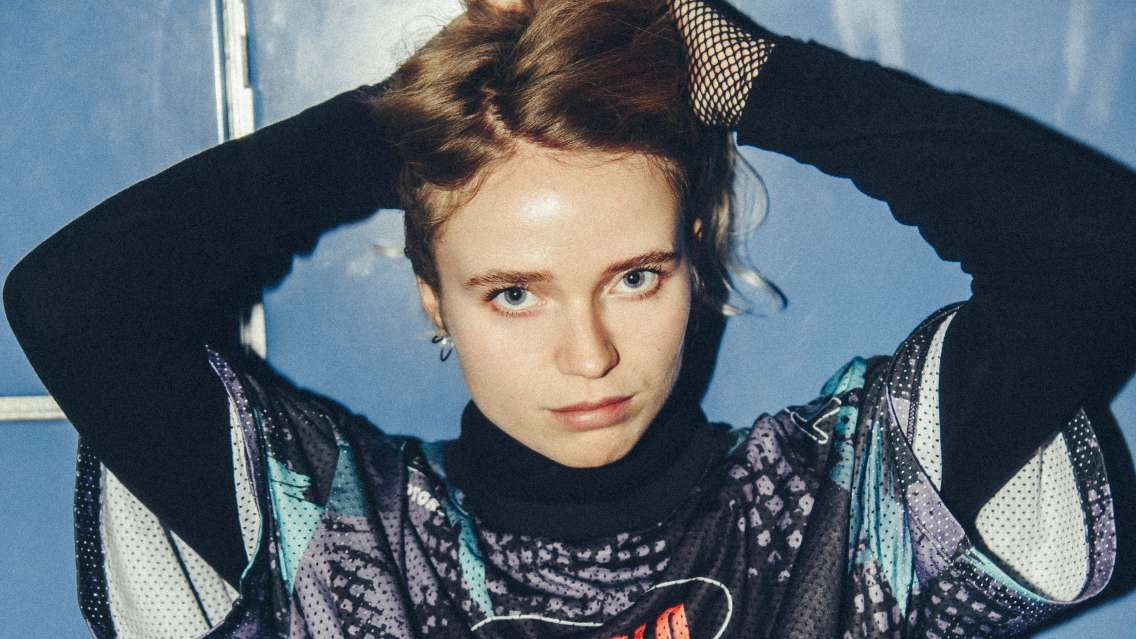 Dopha kommer fra et meget mørkt sted, men nu skinner lyset på hendes ...