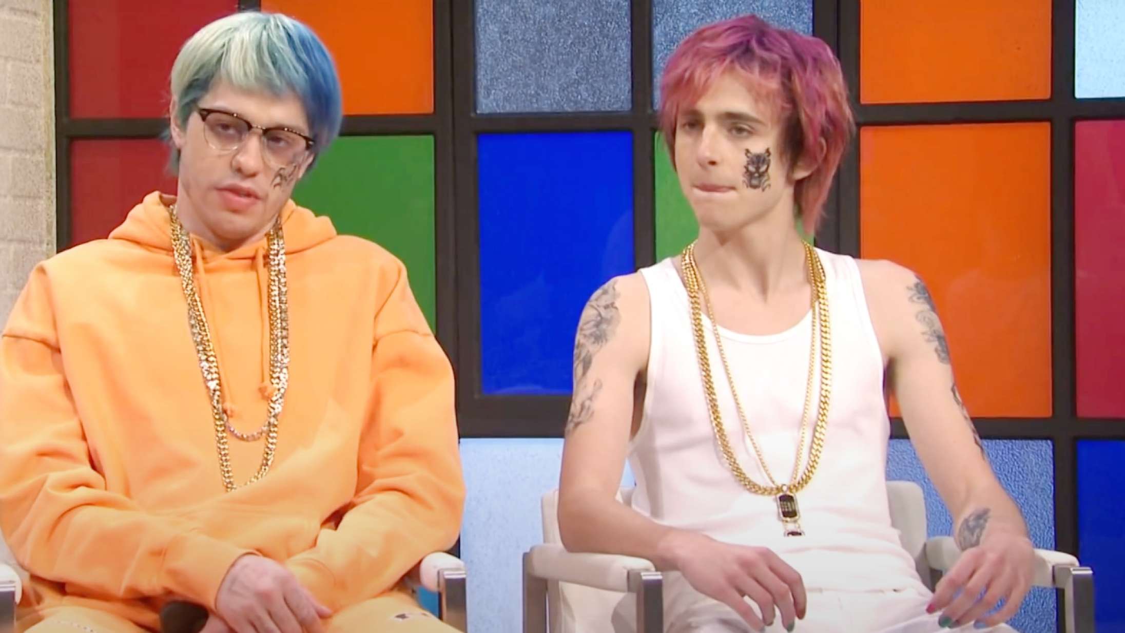 Pete Davidson og Timothée Chalamet tager tykt pis på Soundcloud-rap i ...