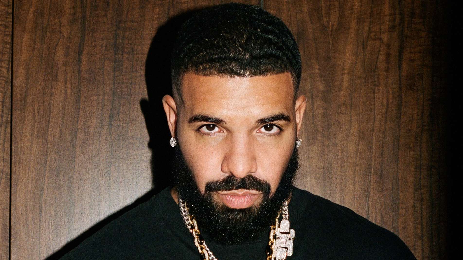 FC Barcelona skal spille med Drake-logo ved El Clásico / Nyhed