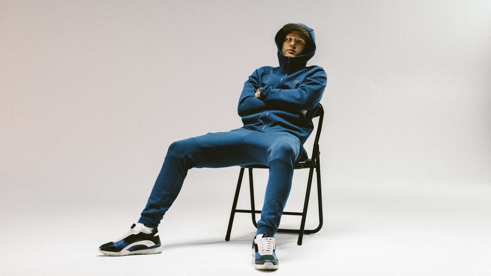 Den 19-årige svenske rapper Einár er død – dræbt af skud / Nyhed