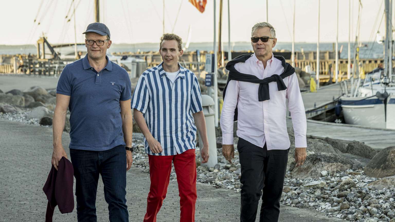 ‘Klovn’ sæson 9: Fra heroinpres til rosé – Casper og Frank er blevet ...