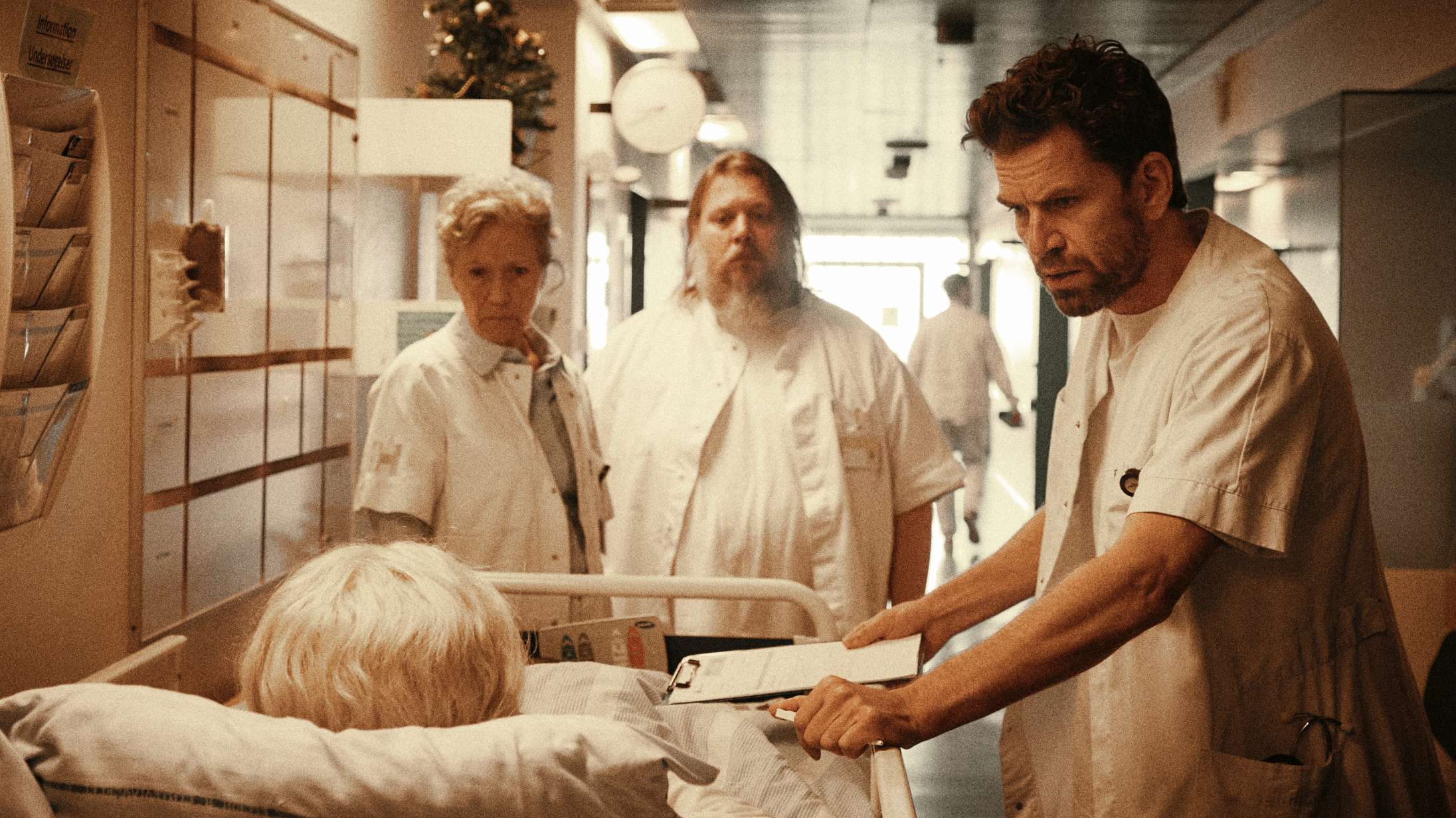 Lars von Triers rablende ’Riget’-finale sætter et herligt udsyret punktum for kultserien ...