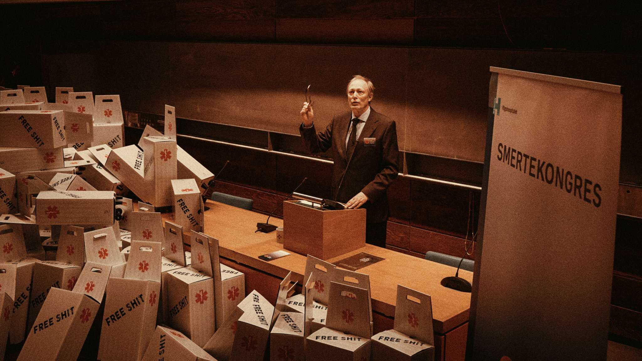 Porten åbner sig i den første fulde trailer til ‘Riget: Exodus’ / Nyhed