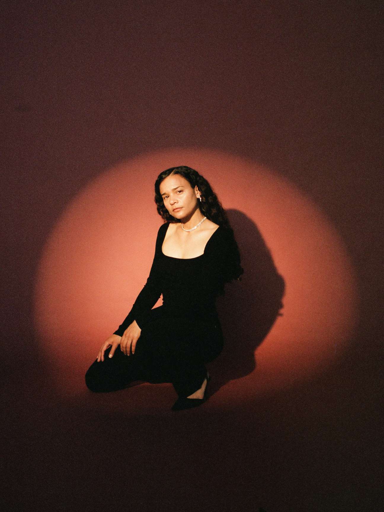 ’Lucky’: Sidste år skrev Erika de Casier verdenshits for andre – nu ...