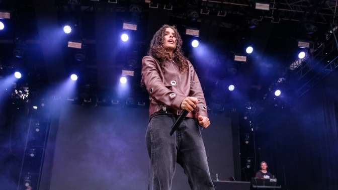 070 Shakes basfrekvenser rystede Apollo – rygtet lyder, at murene ...