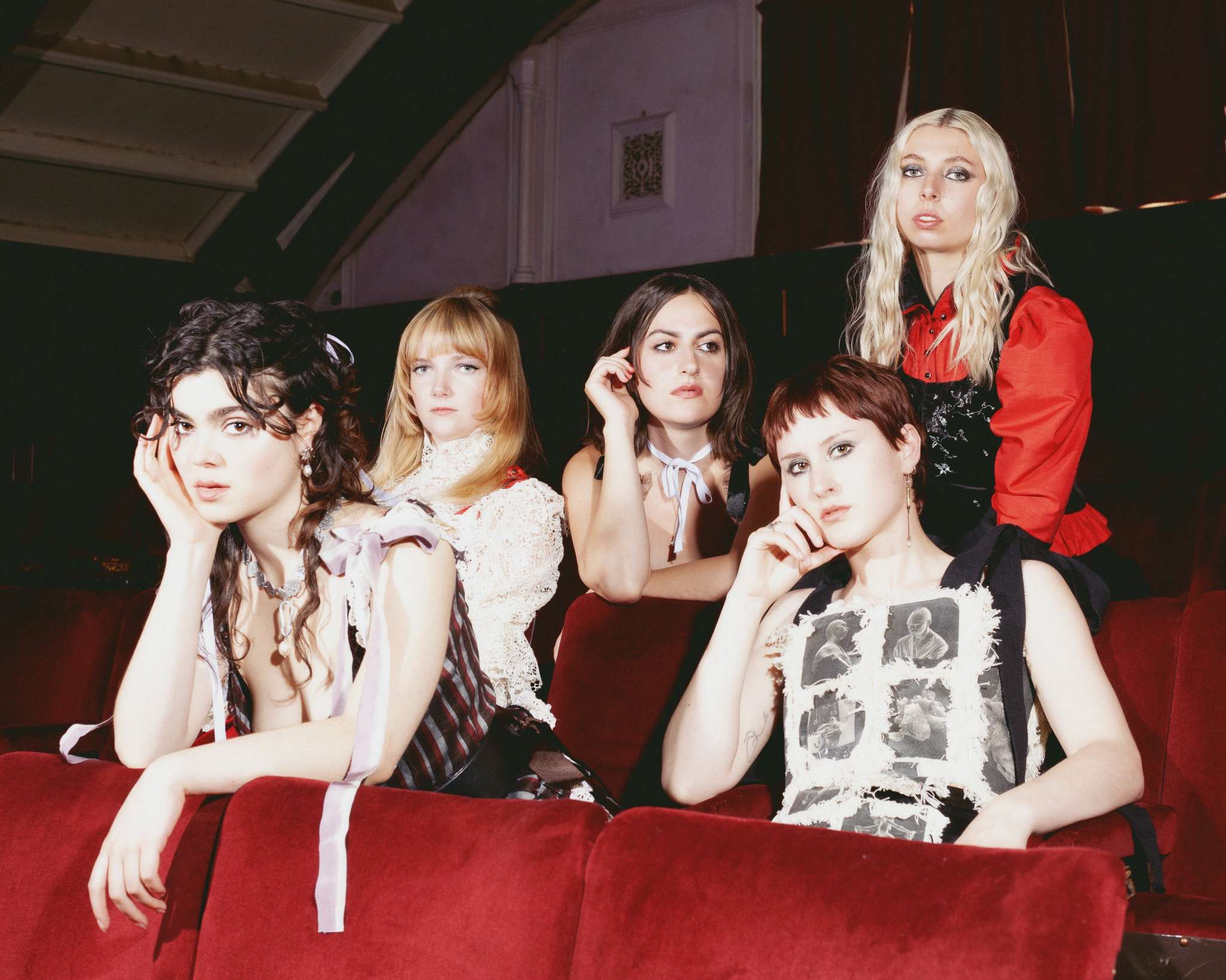 Nepo baby-anklagerne mod The Last Dinner Party lugter mest af alt af ...