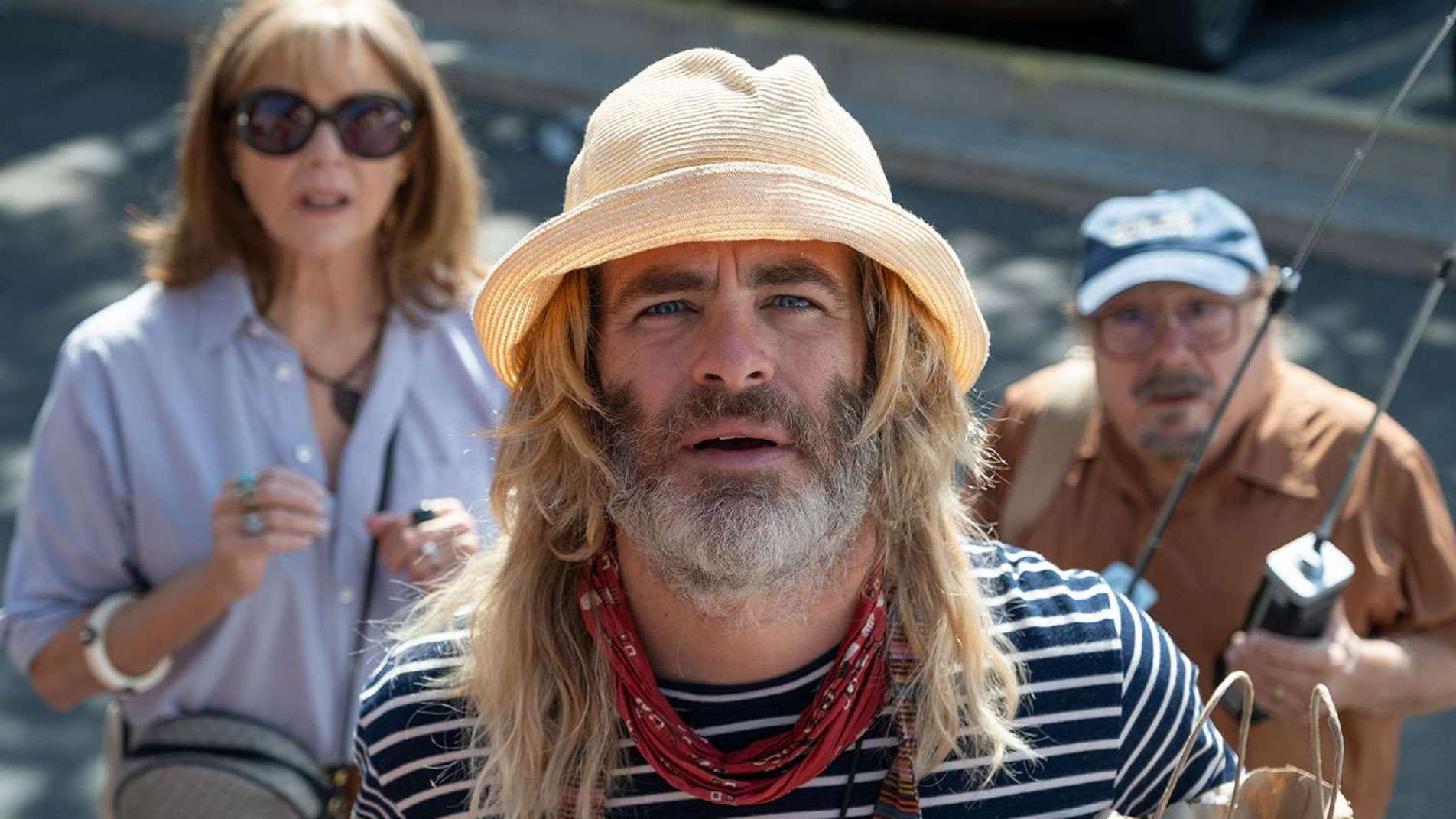Chris Pine springer ud som instruktør med ‘The Big Lebowski’-klingende ...