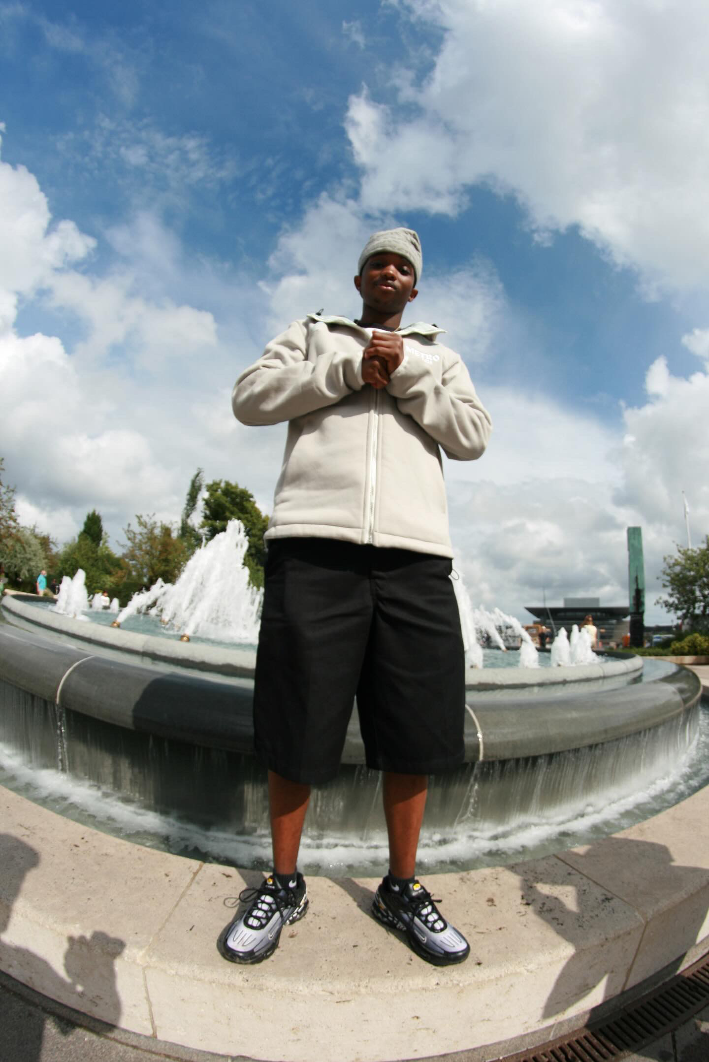 Rapkometen Zuloo er rykket fra kælderen til hitlisterne – nu er han i ...