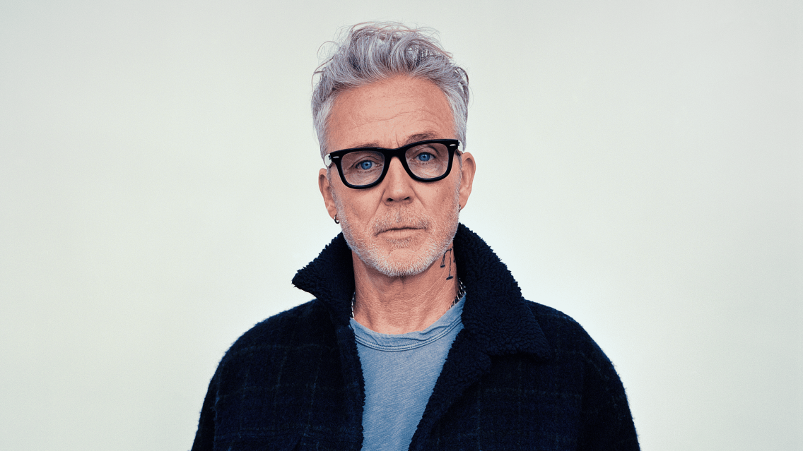 Thomas Helmig spiller på flere danske festivaler til sommer / Nyhed