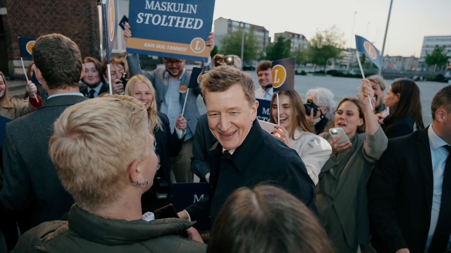 Hun står bag ny dansk komedie om radikaliserede mænd: »Jeg er ikke ude ...